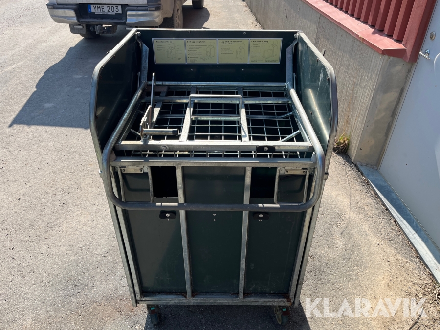 Plastpress, Salem, Klaravik auktioner