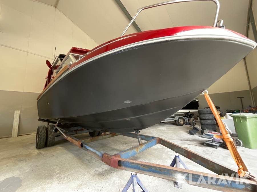 Motorbåt Fiberform 24, Klippan, Klaravik auktioner