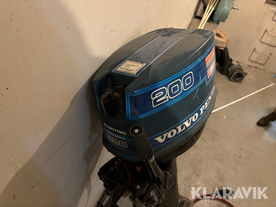 Båtmotor Volvo Penta 200, Järfälla, Klaravik auktioner