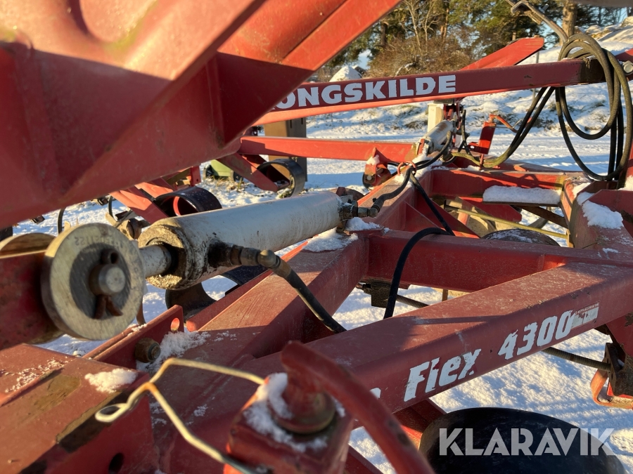 Kultivator Kongskilde Vibroflex 4300, Arboga, Klaravik aukti