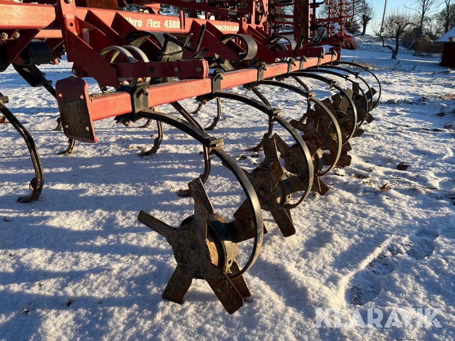 Kultivator Kongskilde Vibroflex 4300, Arboga, Klaravik aukti