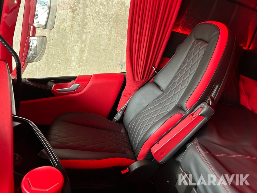 Dragbil Volvo FH14 500 6x2 Pusher, Göteborg, Klaravik auktio