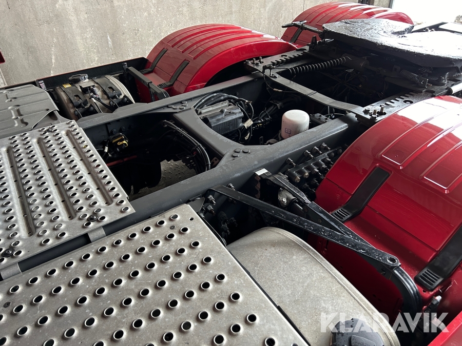 Dragbil Volvo FH14 500 6x2 Pusher, Göteborg, Klaravik auktio