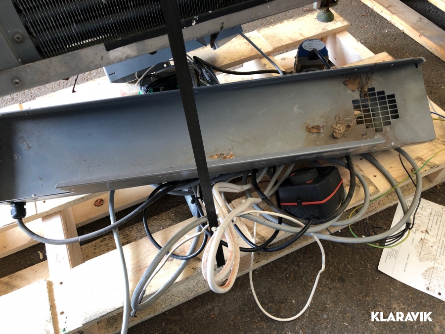 Klaravik Auktioner | Värmepump utedel inklusive styrning CTC Ecoair 107