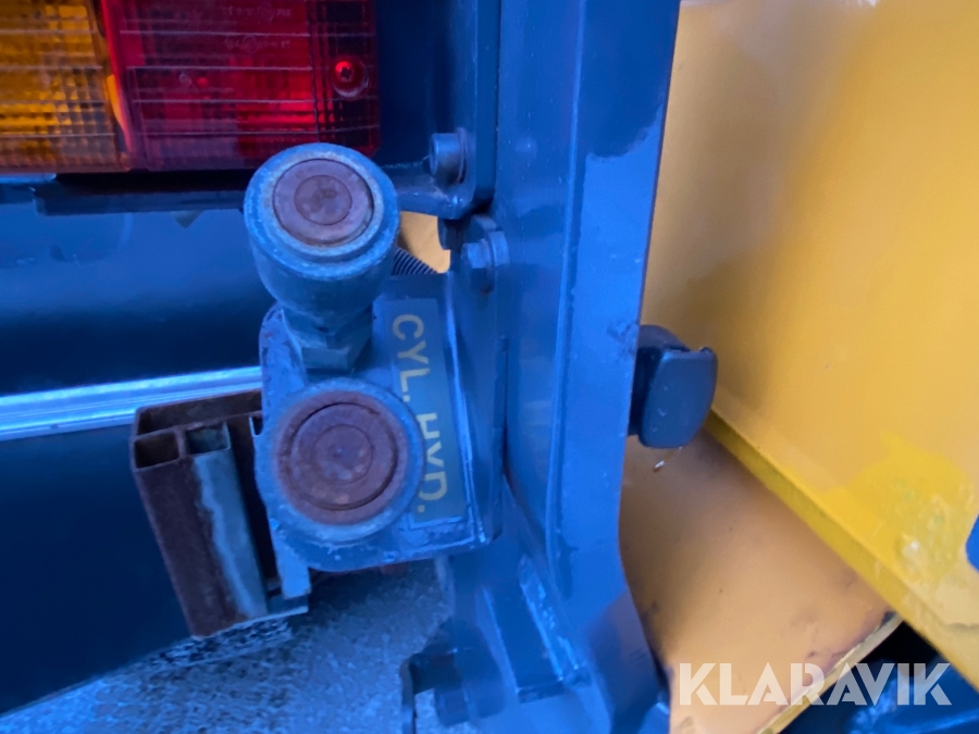 Lastmaskin Wille 855C C44CR med tillbehör