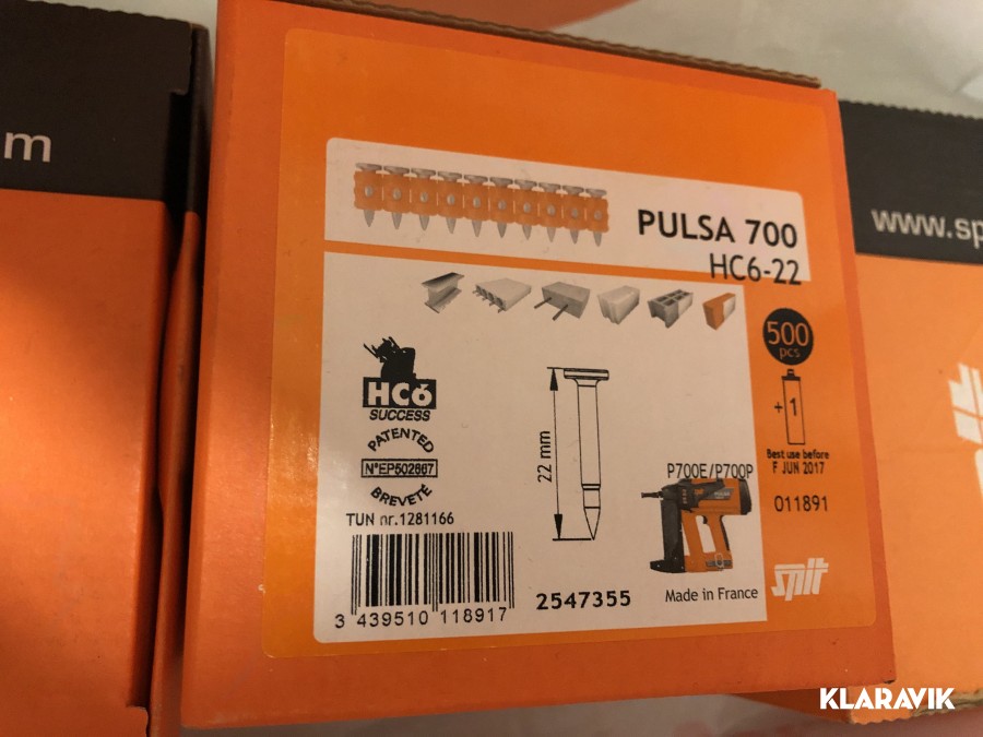 Klaravik Auktioner | Bultpistol Pulsa 700P med 3st lådor gas