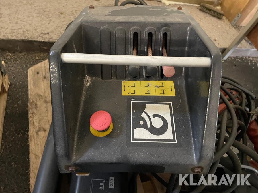 Kran Hiab 008T, Lysekil, Klaravik auktioner