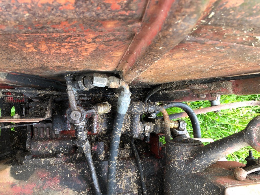 Traktor Volvo 350 Boxer