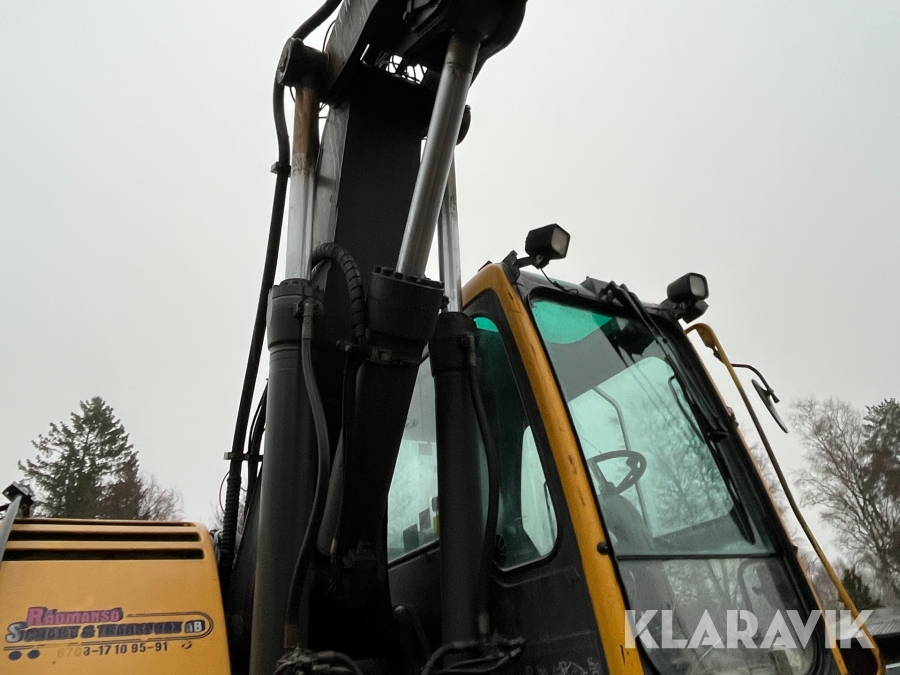 Grävmaskin Volvo EW180, Norrtälje, Klaravik auktioner