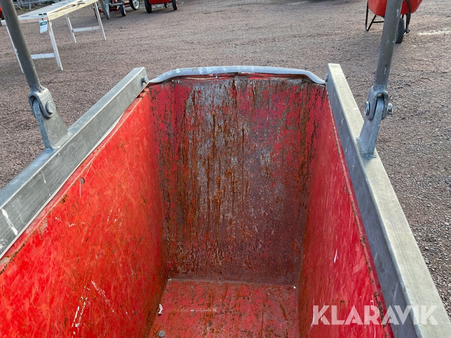 Fodervagn med lyftbygel Starke Arvid 14000-PU, Jönköping, Kl