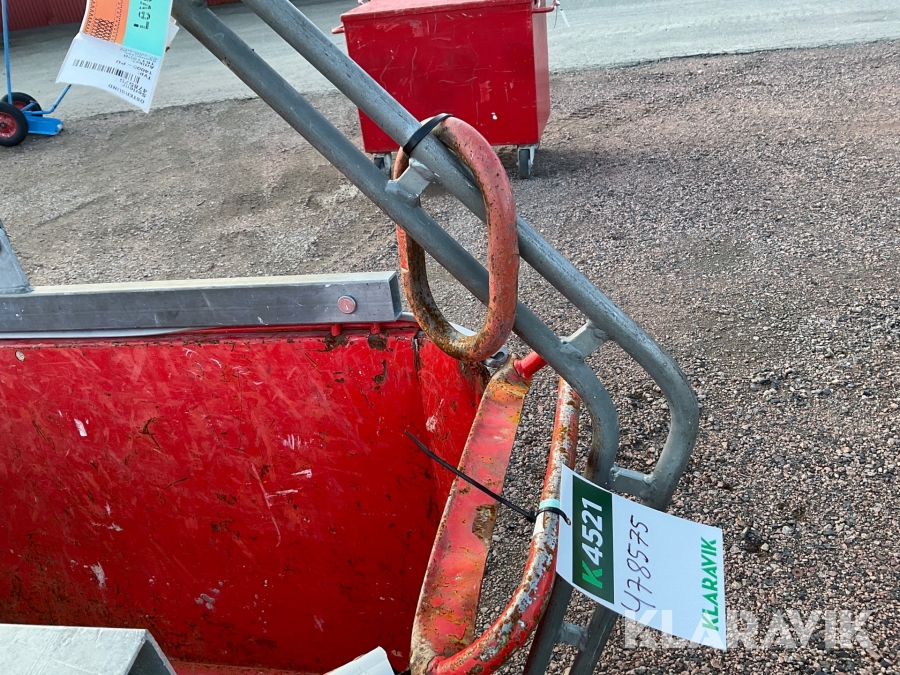 Fodervagn med lyftbygel Starke Arvid 14000-PU, Jönköping, Kl