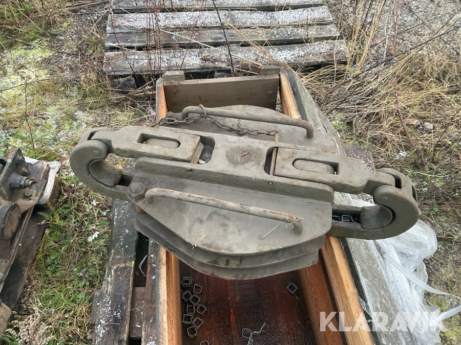 Vinsch block, Emmaboda, Klaravik auktioner