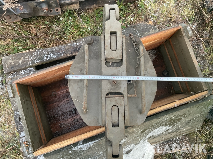 Vinsch block, Emmaboda, Klaravik auktioner