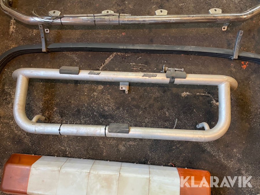 Klaravik Auktioner | Lastbilsdelar