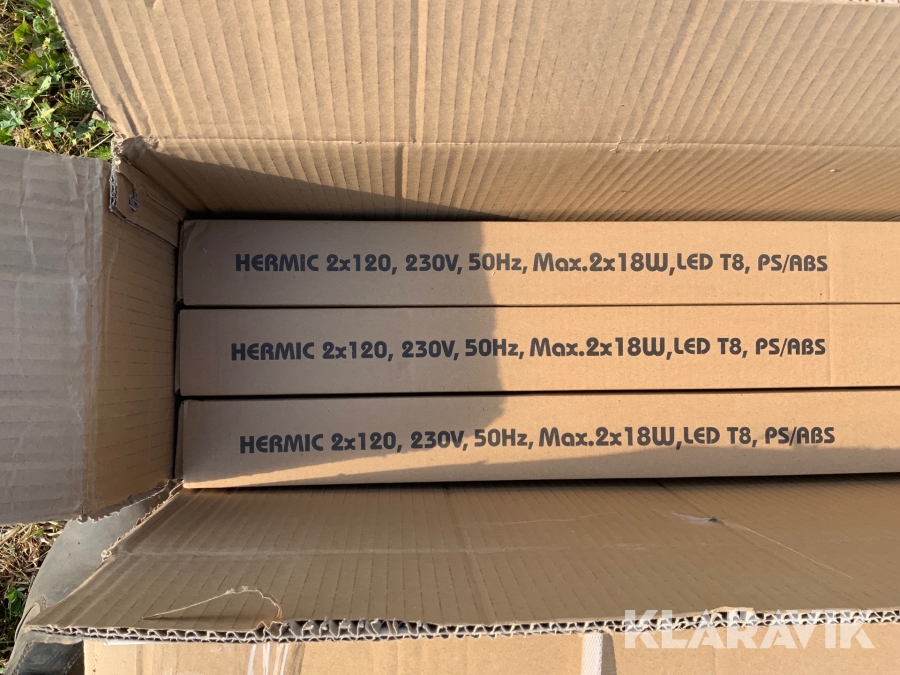 Lysrörsarmatur Kobi 18 w, Kalmar, Klaravik auktioner