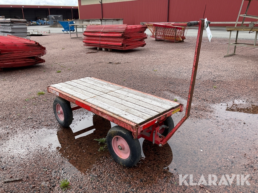 Fyrhjulsvagn Starke Arvid, Jönköping, Klaravik auktioner