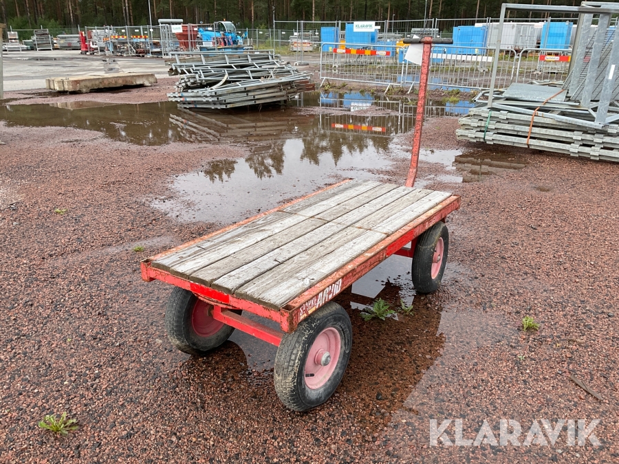 Fyrhjulsvagn Starke Arvid, Jönköping, Klaravik auktioner