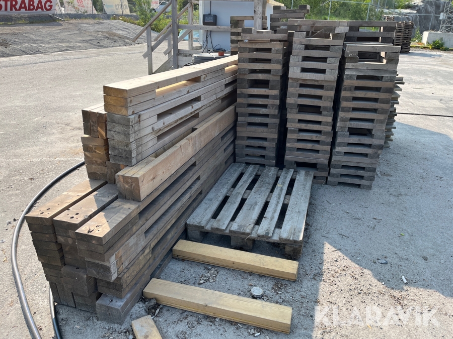 Underrede till byggbodar, Stockholm, Klaravik auktioner