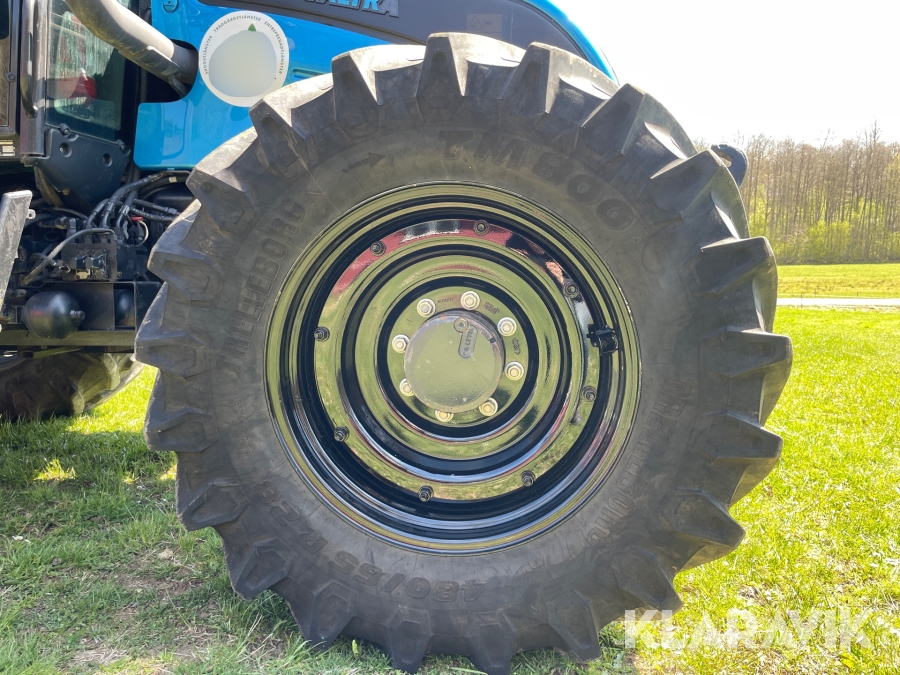 Traktor Valtra N141 LS, Borås, Klaravik auktioner