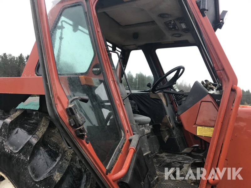 Traktor Fiat 1280 DT