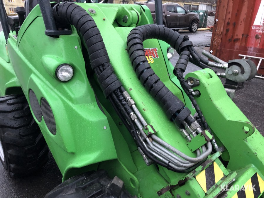 Lastmaskin Avant 635