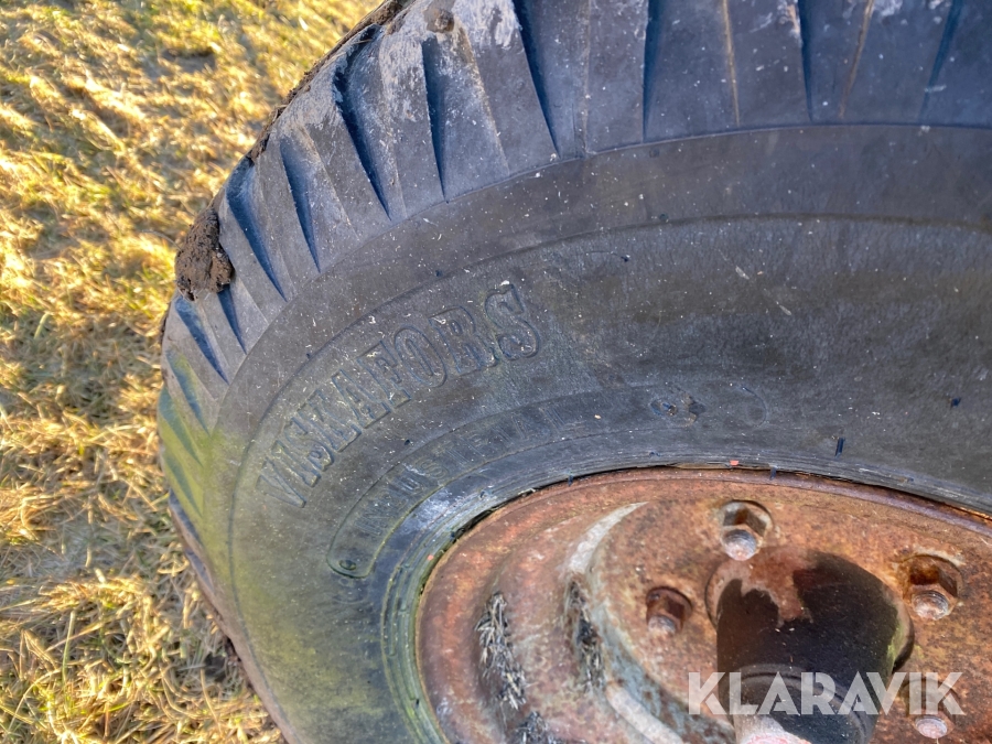 Tankvagn 2m3, Eskilstuna, Klaravik auktioner