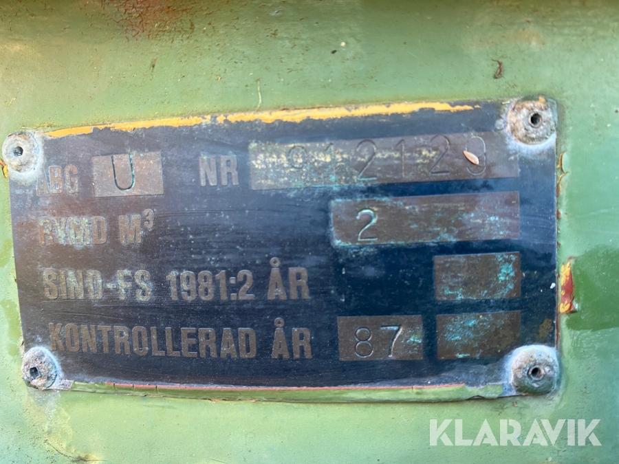 Tankvagn 2m3, Eskilstuna, Klaravik auktioner