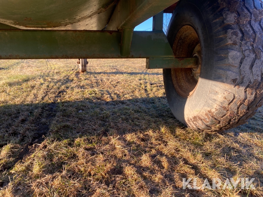 Tankvagn 2m3, Eskilstuna, Klaravik auktioner