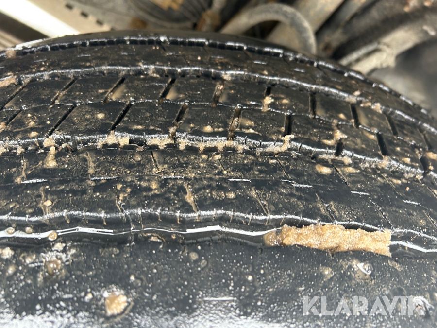 Lastväxlare Scania 124G, Övertorneå, Klaravik auktioner