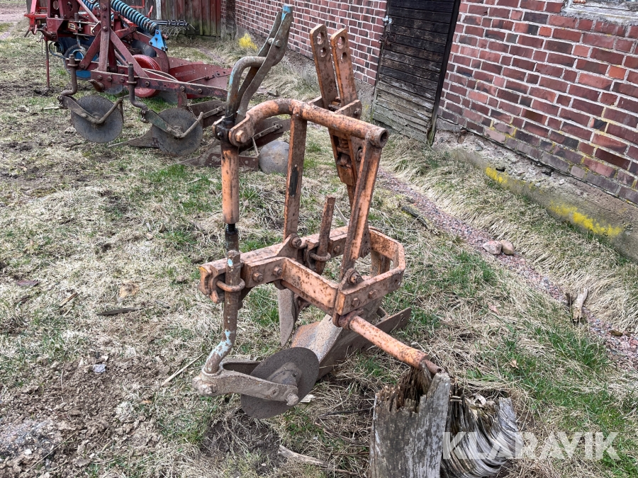 Plog Överums Bruk Sefyr Junior 1-skärig, Gislaved, Klaravik