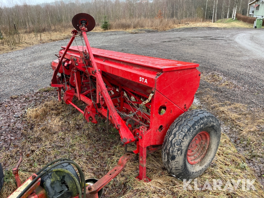 Såmaskin Taarup 3M.25R, Eda, Klaravik auktioner