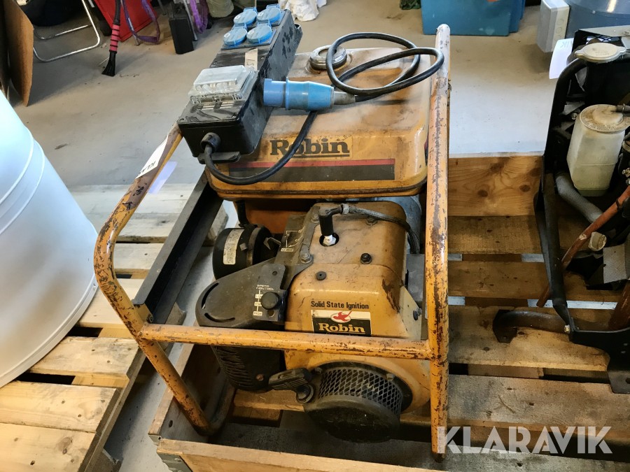 Klaravik Auktioner | Elverk Robin RGX 305D