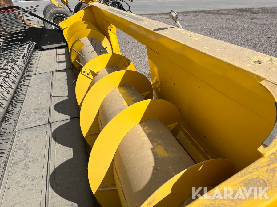 Pickup bord New Holland 790CP-15, Motala, Klaravik auktioner
