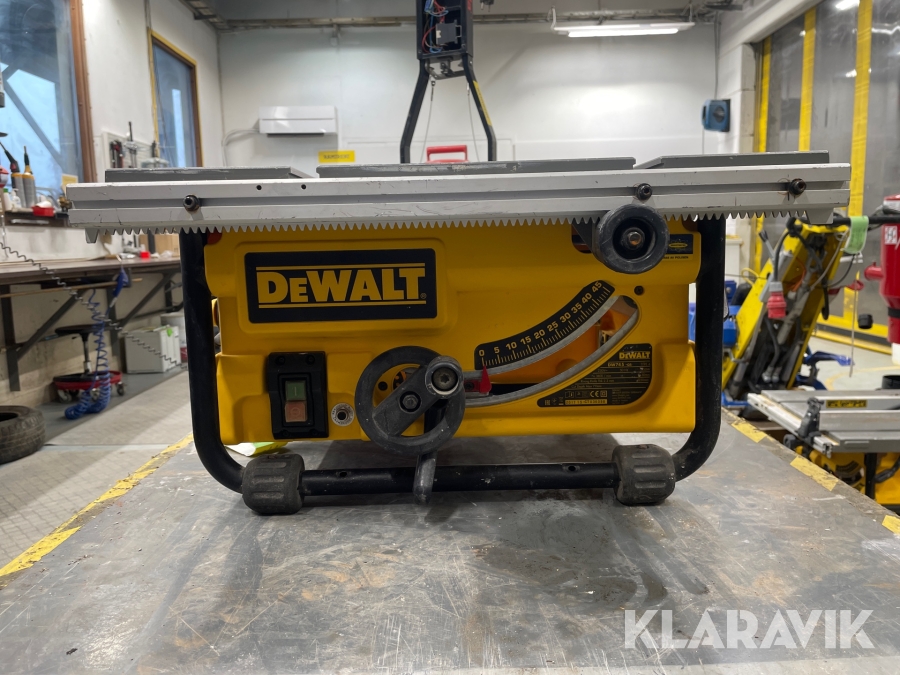 Klyvsåg Dewalt DW 745-QS, Svalöv, Klaravik auktioner