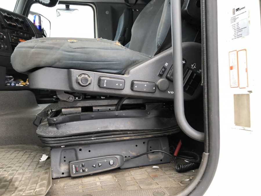 Dragbil Volvo FH13 460 6x2