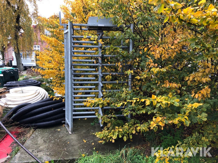 Klaravik Auktioner | Elektrisk gånggrind Simab