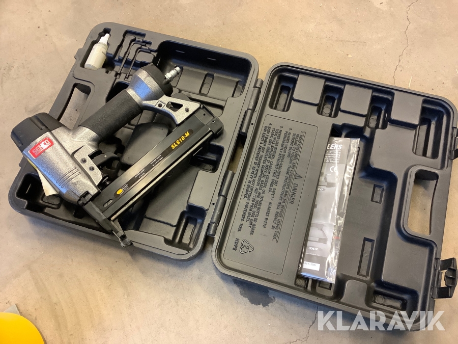 Klaravik Auktioner | Spikpistol Senco SLS18-M Tryckluftsdriven