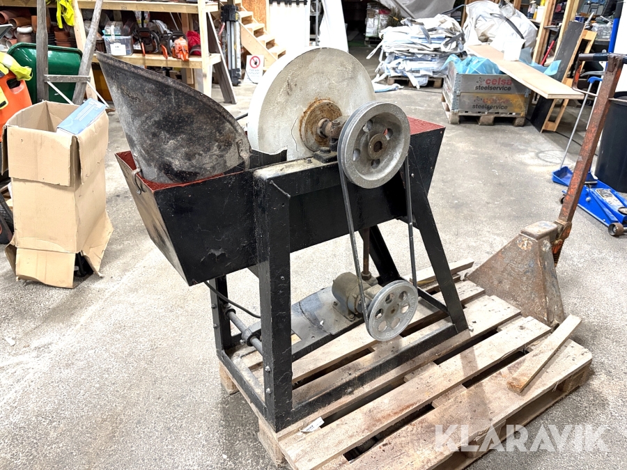 Slipsten, Tanum, Klaravik auktioner