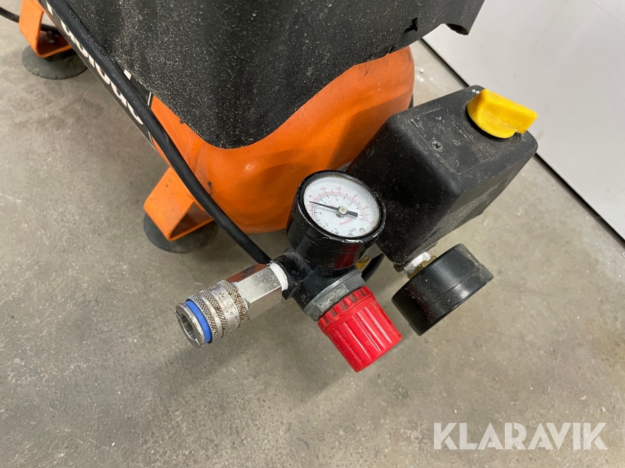 Klaravik Auktioner | Kompressor Paslode Proline 300