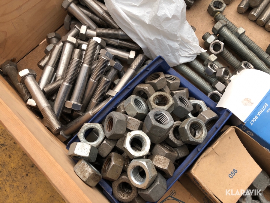 Klaravik Auktioner | Bult rostfri M16-M27
