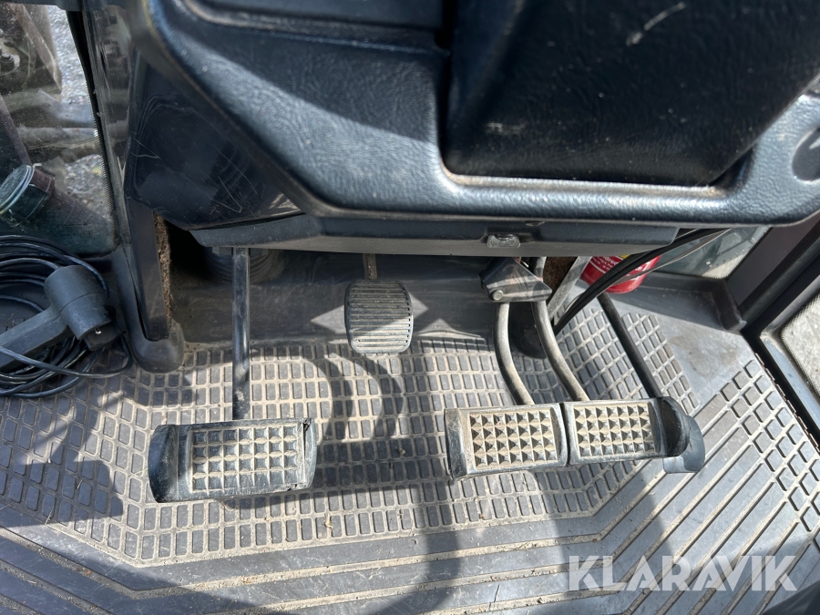 Traktor Valtra Valmet 6200 Hi-Trol, Härryda, Klaravik auktio