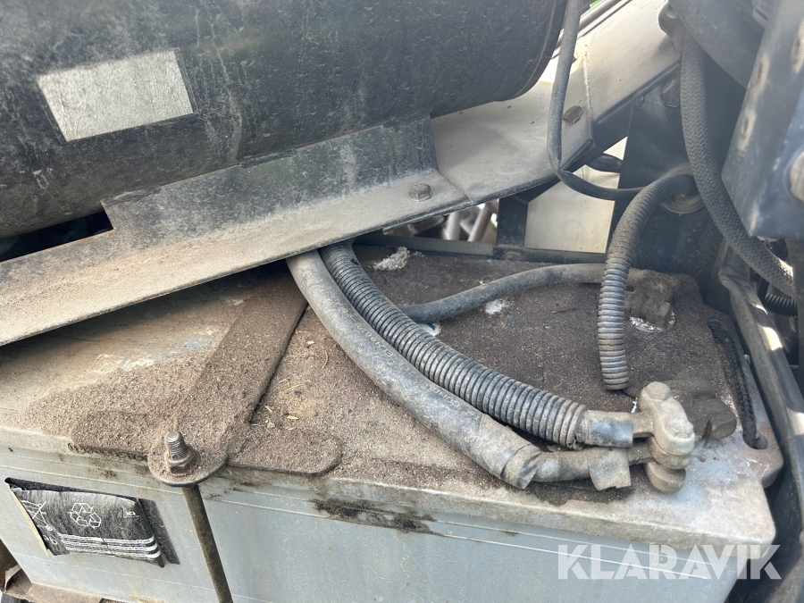 Traktor Valtra Valmet 6200 Hi-Trol, Härryda, Klaravik auktio