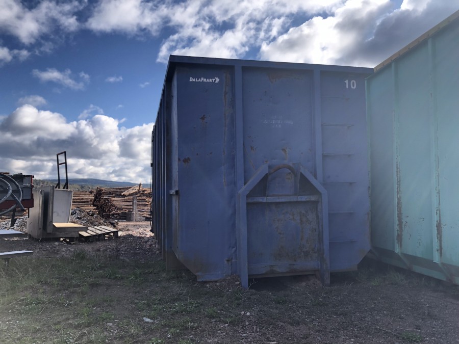 Klaravik Auktioner | Container 35 m3