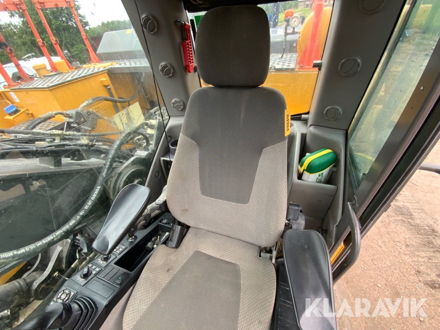 Grävmaskin Volvo EC 300EL, Borås, Klaravik auktioner