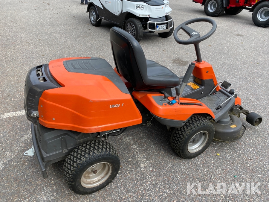 Åkgräsklippare Husqvarna R213C, Södertälje, Klaravik auk