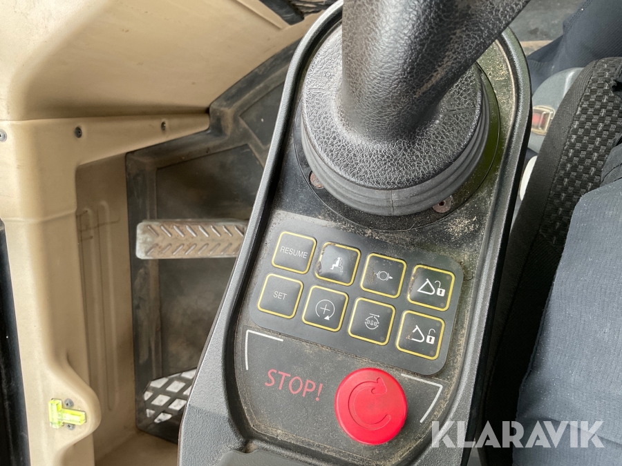 Traktorgrävare Hydrema 906E, Landskrona, Klaravik auktioner