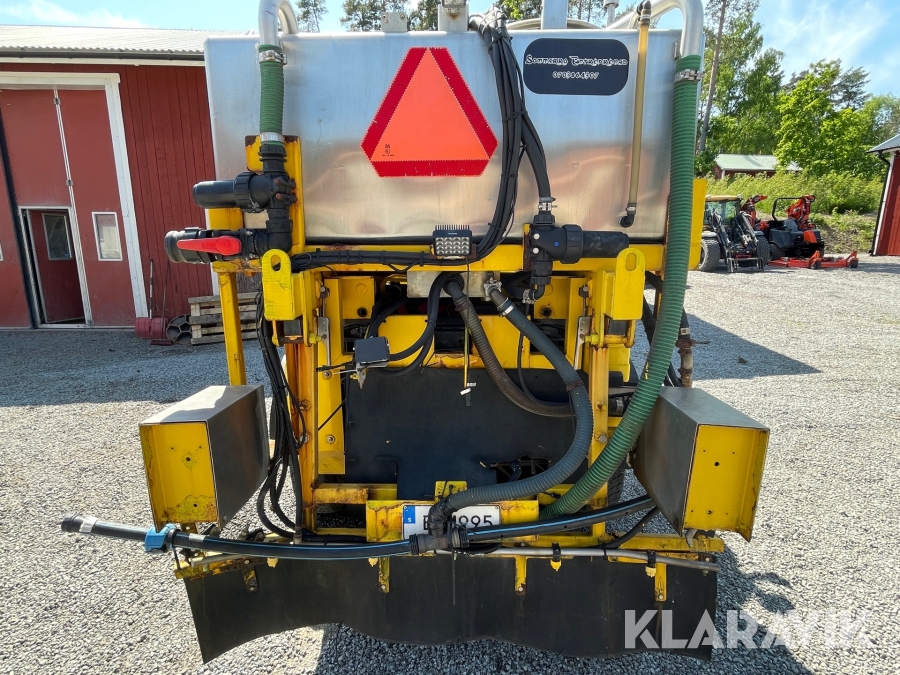 Redskapsbärare Multihog MH90, Uppsala, Klaravik auktioner