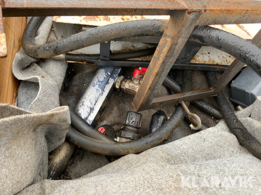 Oljepump, Mariestad, Klaravik auktioner