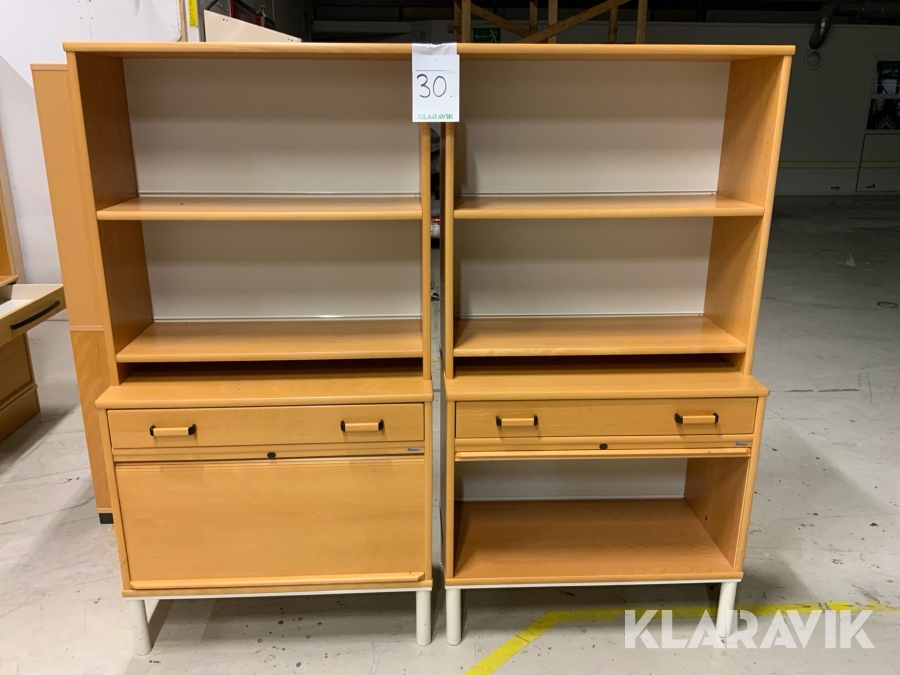 Hyllor med hurts, Torsås, Klaravik auktioner