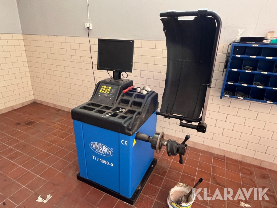 Däckbalanseringsmaskin Twin Busch TW1890-0, Vaggeryd, Klara